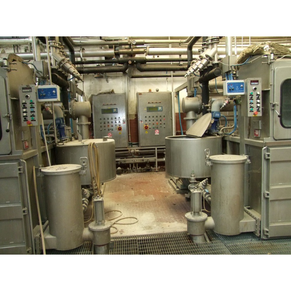 Minox overflow dyeing machines for rope fabrics