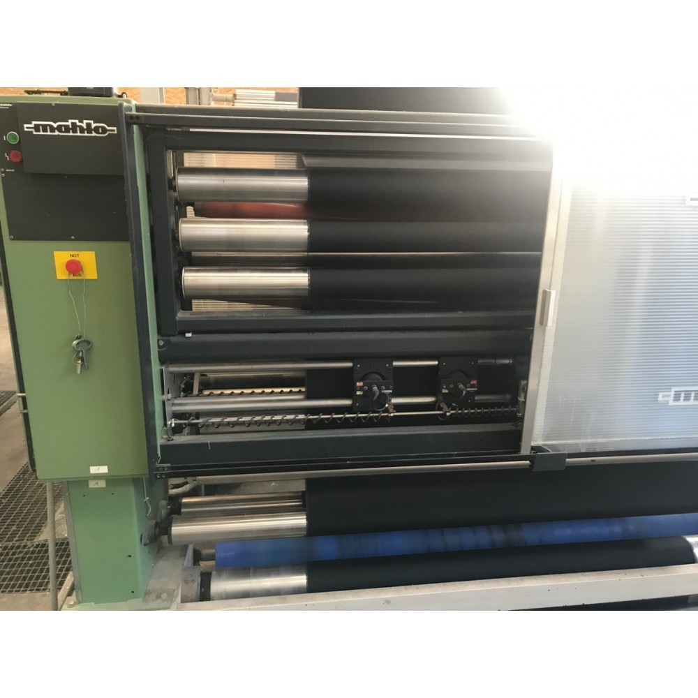 Ref.580 - BRUECKNER stenter, year 2000, 8 chambers gas heated, working ...