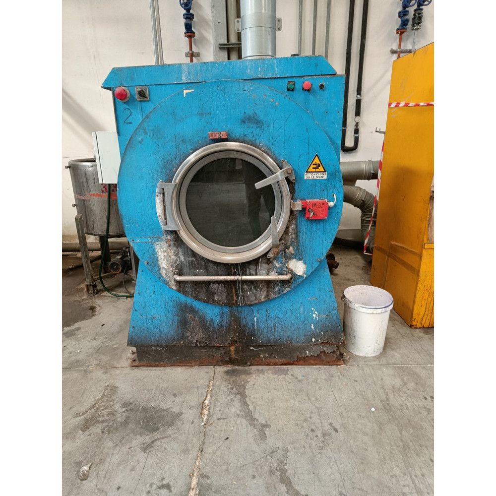 Ref.672 - Complete plant for dyeing of packaged garments and hosiery ...