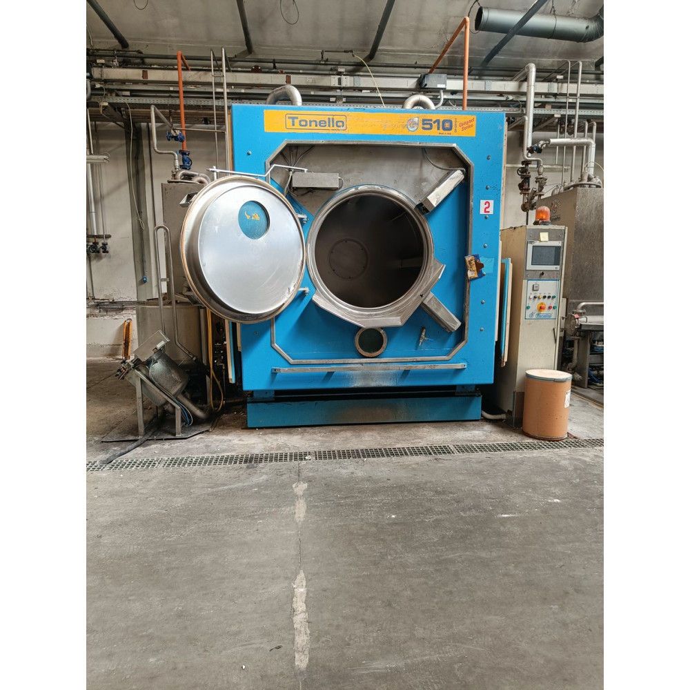 Ref.672 - Complete plant for dyeing of packaged garments and hosiery ...